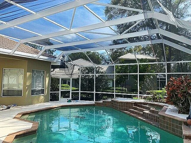Tampa Bay Pool Screen Repair & Rescreen | Lanai & Patio Rescreening